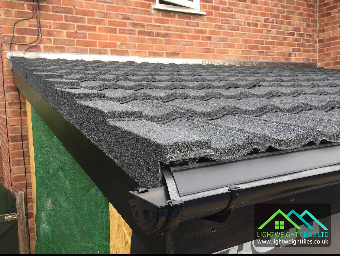 Granulated Lightweight Plastic Dry Verge Roof Edging Cap Solid ...