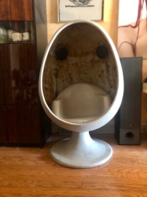 VINTAGE STEREO EGG CHAIR W 2 HEAVY DUTY SPEAKERS - CIRCA EARLY 70' | eBay