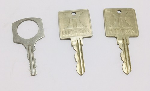 Vtg 80's Hilton Hotel Winfield San Francisco California Oversized Metal ...