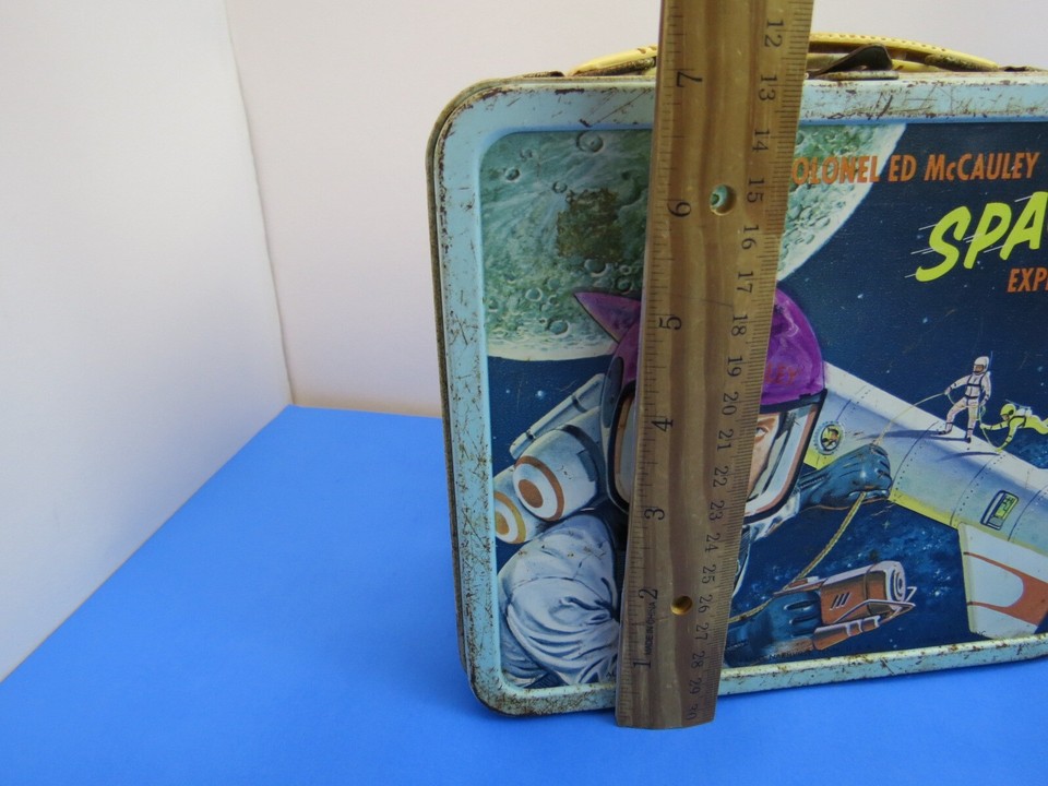 1960 Aladdin Space Explorer Ed McCauley Lunch Box - * Vintage ...