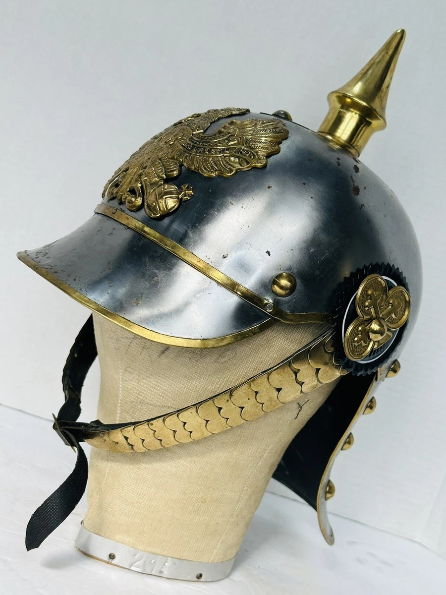 Pickelhelm