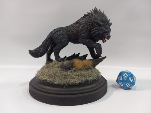 LARGE DIRE WOLF TABLE TOP OR DISPLAY MODEL STATUE DIORAMA | eBay