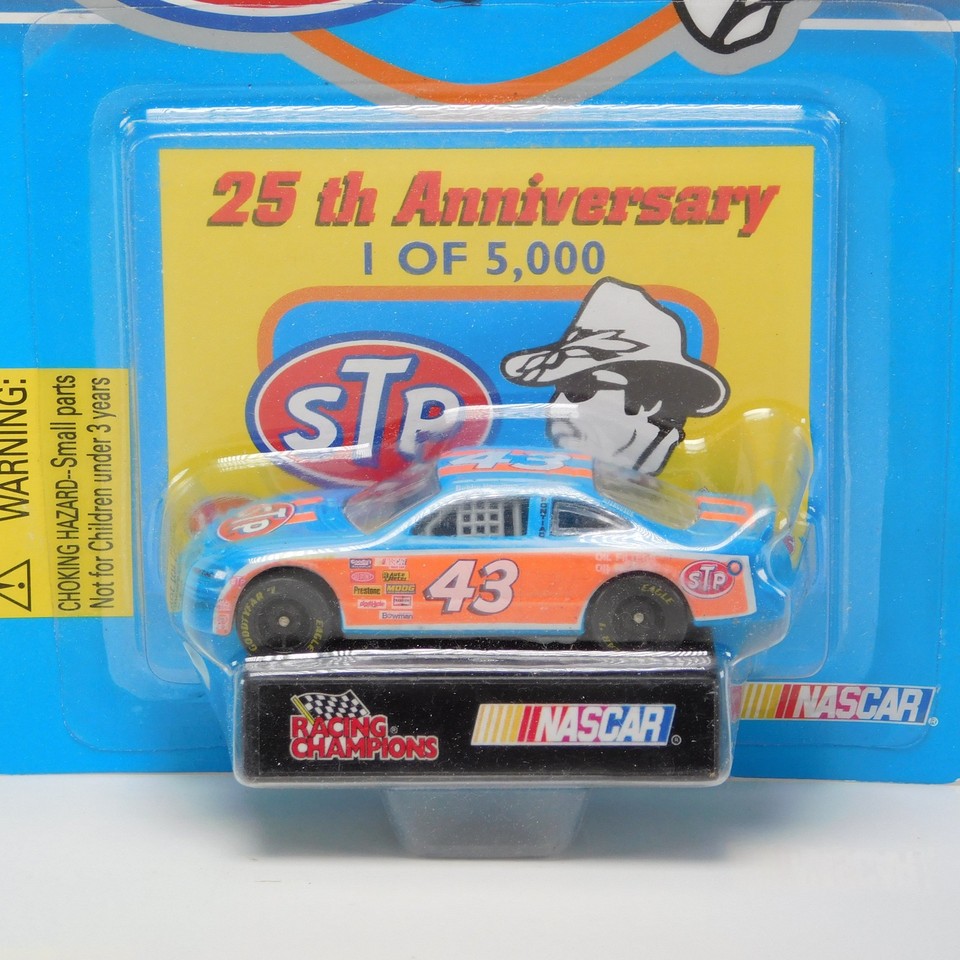 *READ* Bobby Hamilton 1996 STP Racing Champions 1:64 Nascar Diecast ...