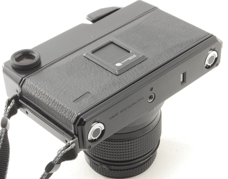 🎦 [Near MINT w/Strap] Fuji Fujifilm GSW690 II Medium Format Film Camera ...