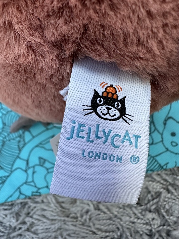 Jellycat Plum Robin - Rare and SOLD OUT - Free shipping in hand - With ...