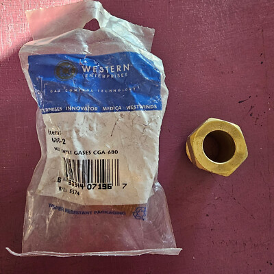 Western Nut 680-2, CGA 680 for Inert Gases, 1.040"-14, Right Hand, 3000 ...