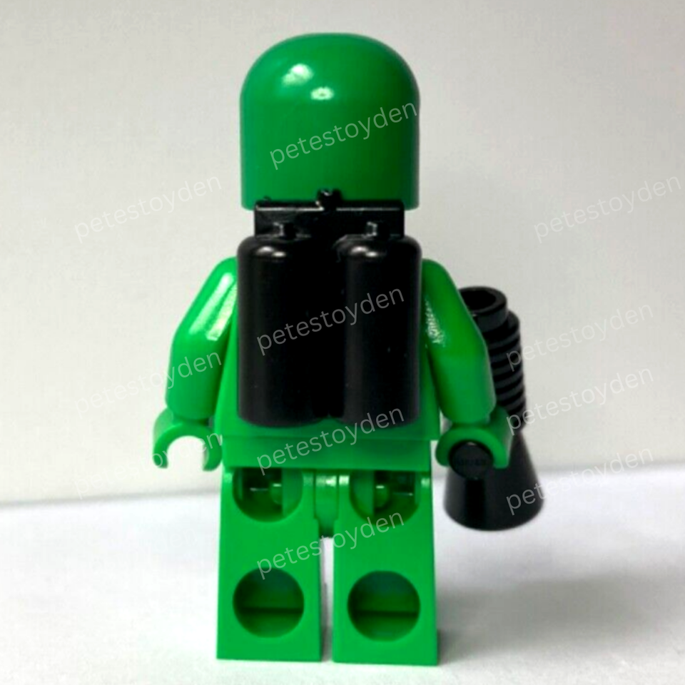 NEW REAL LEGO Bright Green Spaceman Classic Helmet Air Tank Minifigure ...