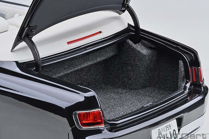 Autoart 79531 1/18 CENTURY OPEN Car BLACK Model Car 4570117005671 | eBay UK