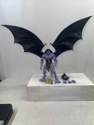 NECA Disney Gargoyles Leader Goliath Ultimate Action Figure Complete | eBay