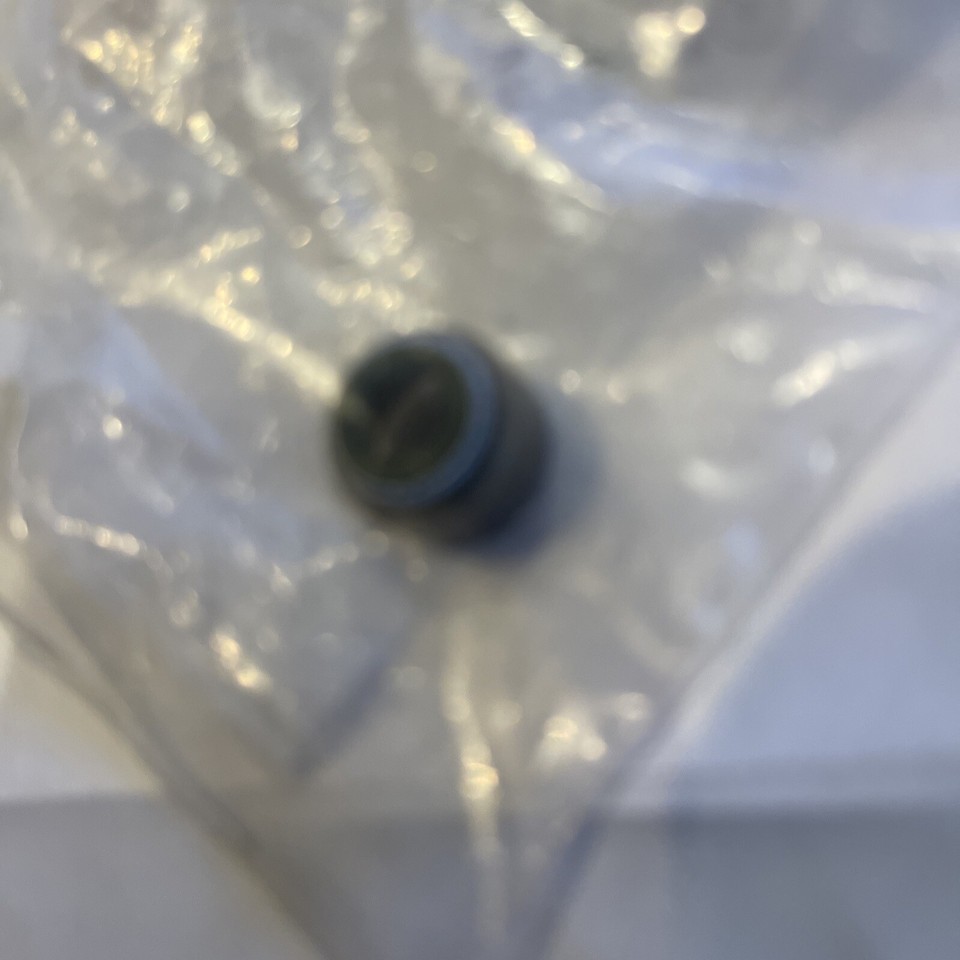 NEW GENUINE YAMAHA M01-12129-00 SEAL , VALVE STEM | eBay