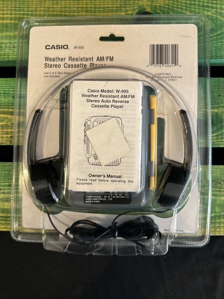 BRAND NEW Casio AM/FM Stereo Cassette Player W-995 Sports Gear | eBay