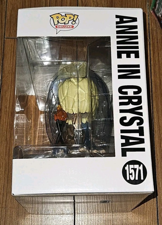 Funko Pop Deluxe #1571 Annie In Crystal Attack On Titan AoT Hot Topic ...