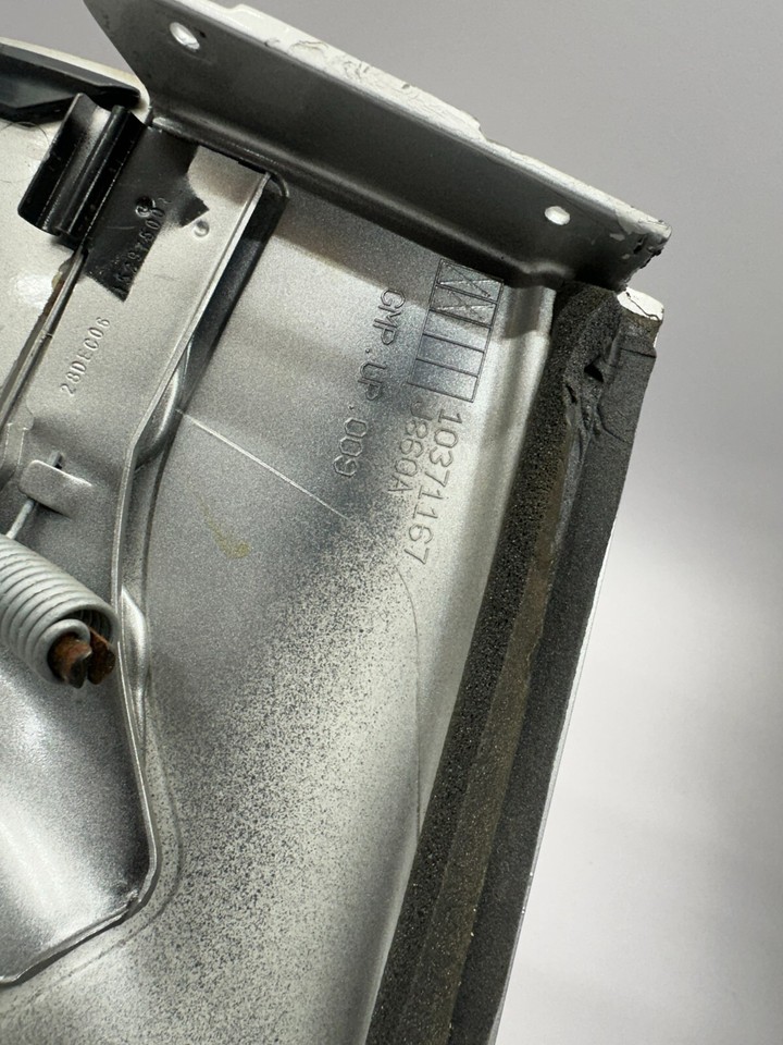 Saturn Sky Pontiac Solstice Tulip Panel Wind Deflector Assembly 06-10 ...