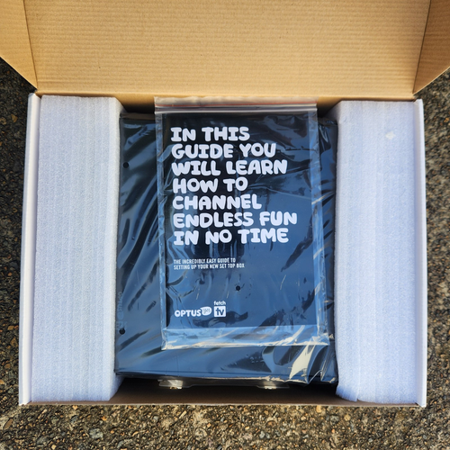 Optus Fetch TV Box M605T in box Genuine Black Remote Control with ...