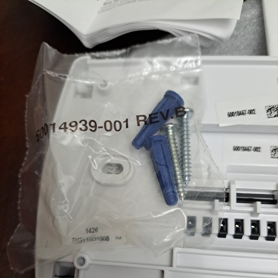 Honeywell PRO 3000 Non-Programmable Thermostat TH3110D1008 - NEW | eBay