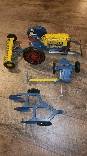 Marx Pressed Steel Tin Litho Farm Tractor W/ 3 Row Plow, Hay Rake ...