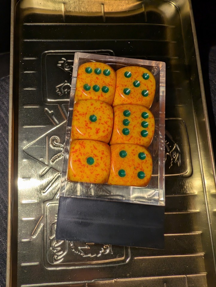 Chessex Speckled LOTUS with Green 12 Dice Set - 6 Sided - 16mm d6 Dice ...