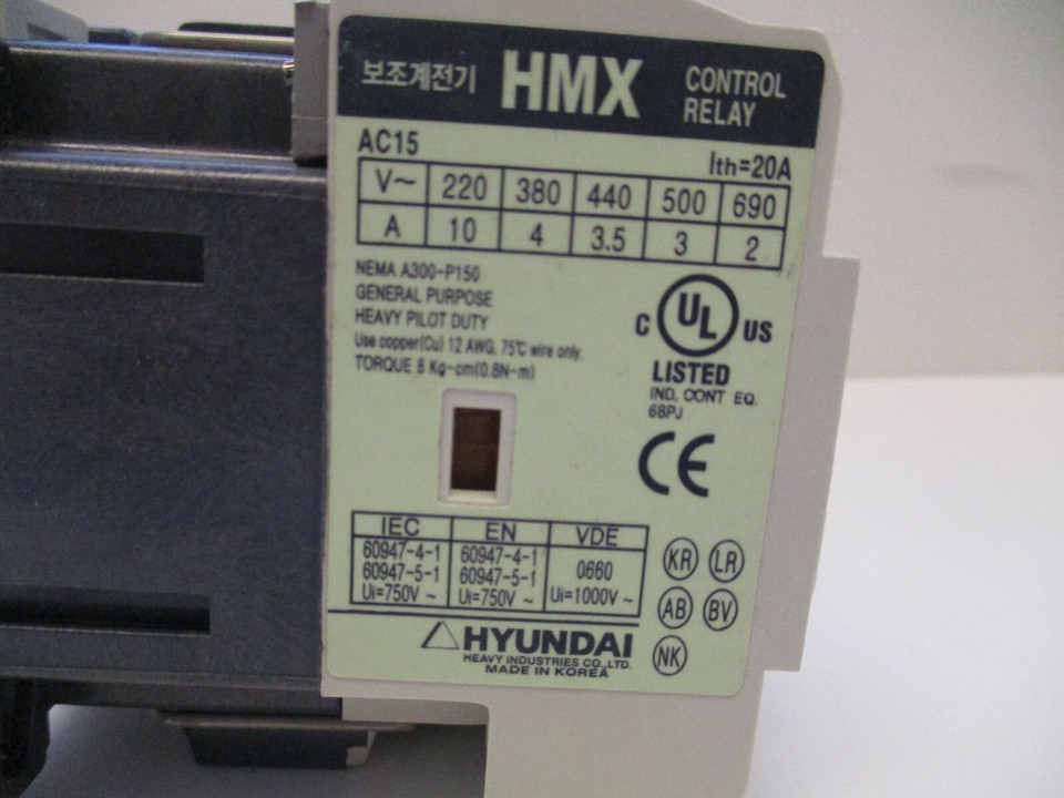 HYUNDAI HMX 31 220 CONTROL RELAY/AUX CONTACT BLOCK AC15 NEMA A300-P150 ...