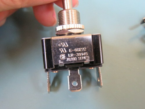 ALCO SWITCH E-60272 Qty of 4 per Lot SWITCH SPDT MOM 277VAC 10A 125VAC ...