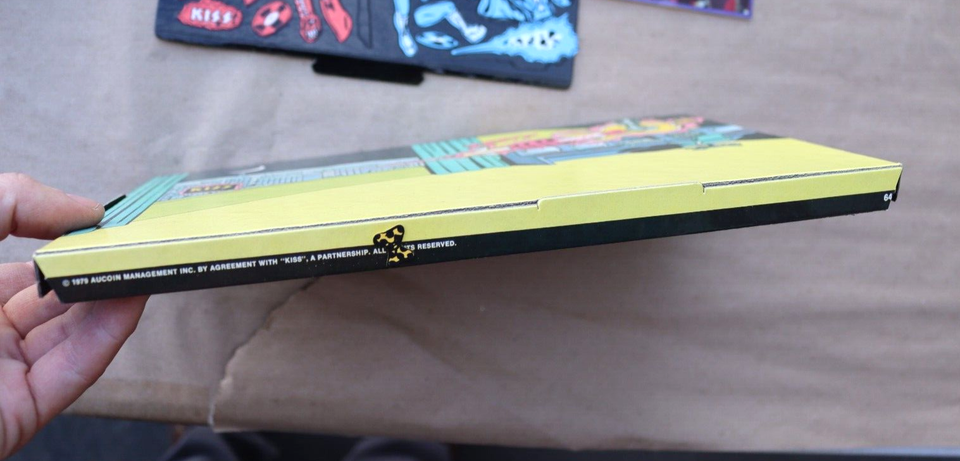 VINTAGE 1979 KISS AUCION COLORFORMS TOY SET COMPLETE w/ BOX ALMOST ...