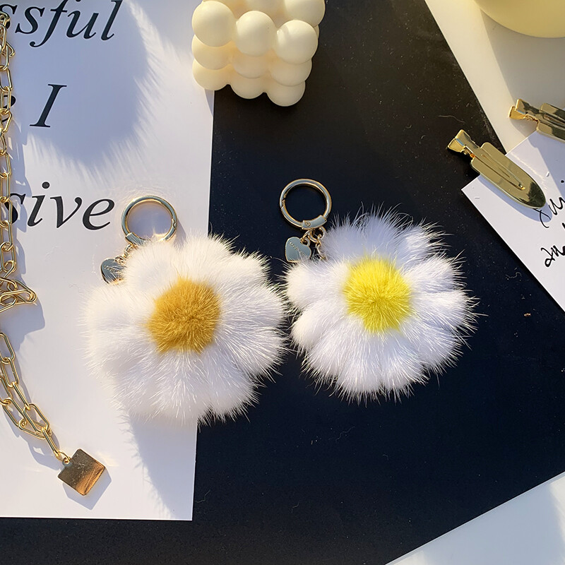 Real Mink Fur Flower Daisy Keyring Pompom Ball Bag Charm Gift Phone ...
