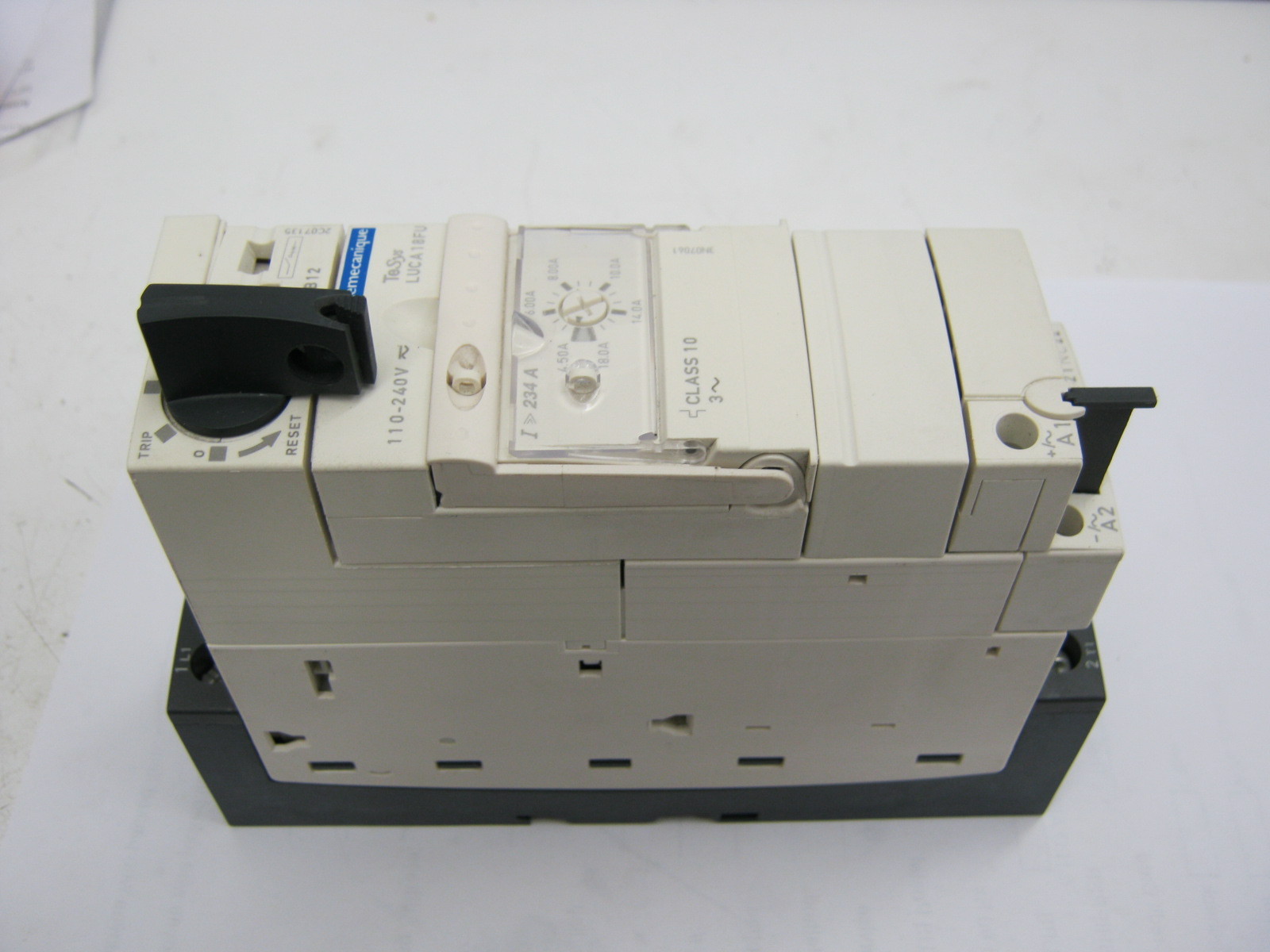 TELEMECANIQUE TESYS LUB12 NON REVERSING MOTOR STARTER BASE & LUCA 18FU ...