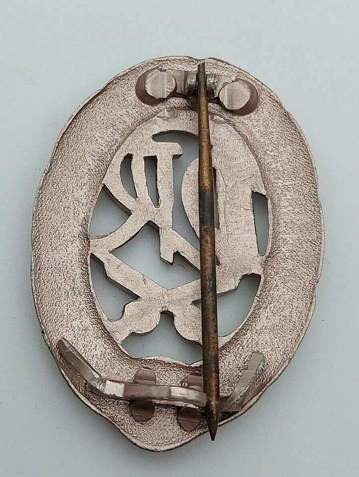 DDR - East Germany Army badges, MULTIPLE-DISCIPLINE MILITARY SPORTS ...