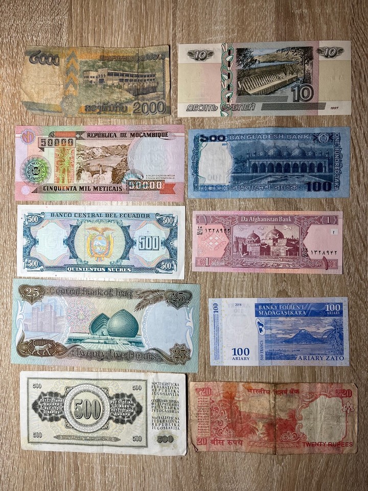 Diverse lot of 10 World Banknotes Assorted Circulated Foreign Paper ...