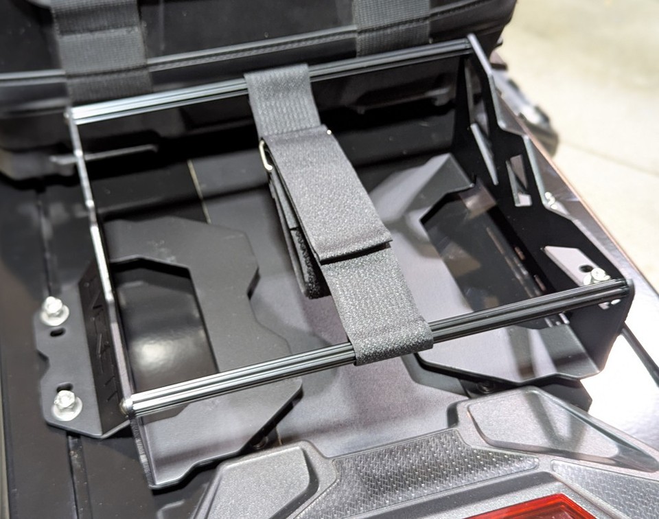 Everett Tunnel Mounted Gas Can Rack for Polaris and Arctic Cat ...