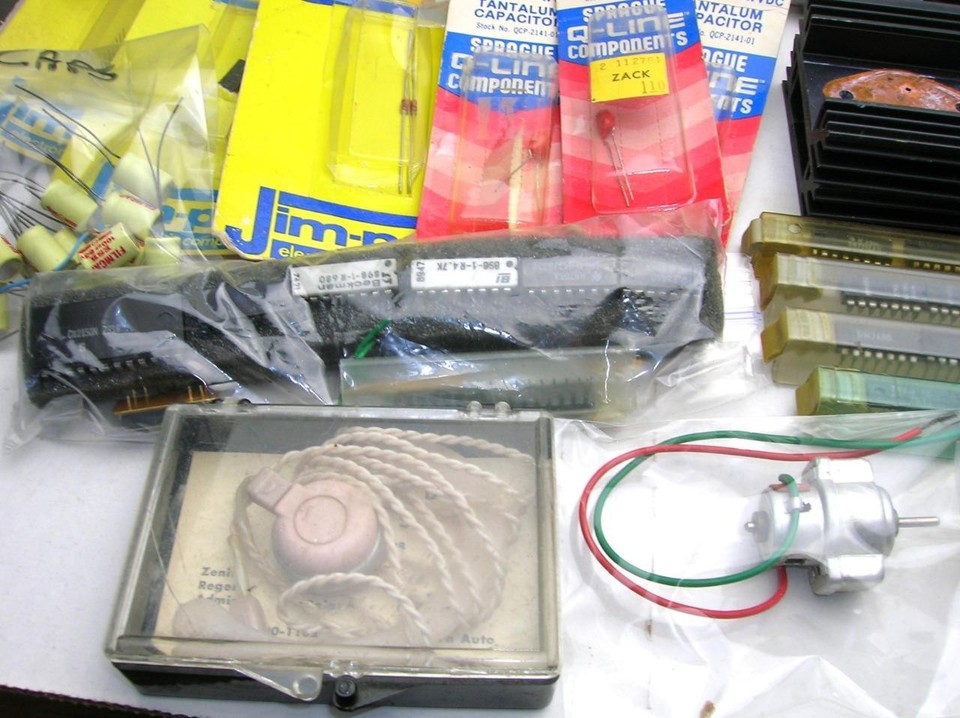 Lot Vtg Electronic Mixed Parts Components Resistors Transistors IC's Diodes 5 lb | eBay