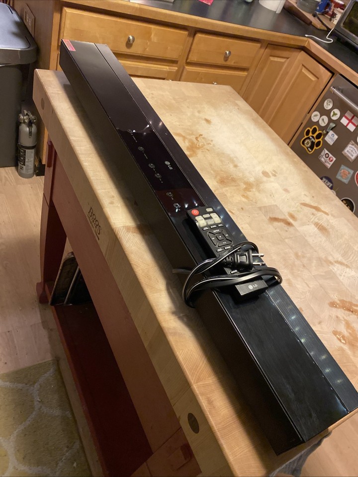 LG NB2520A 2.1 Channel 80W Sound Bar w/ Built in Subwoofers Used Tested ...