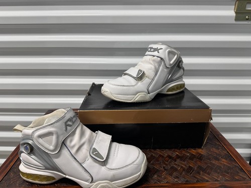 2005 OG REEBOK ANSWER IX 9 PUMP ALLAN IVERSON WHITE / GRAY MENS SIZE 8 ...