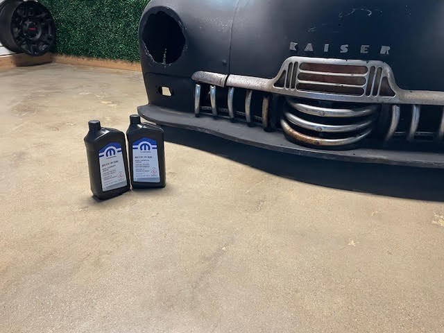 2 PC JEEP DODGE CHRYSLER RAM MANUAL TRANS LUBRICANT NSG 370 / NV 3500 ...