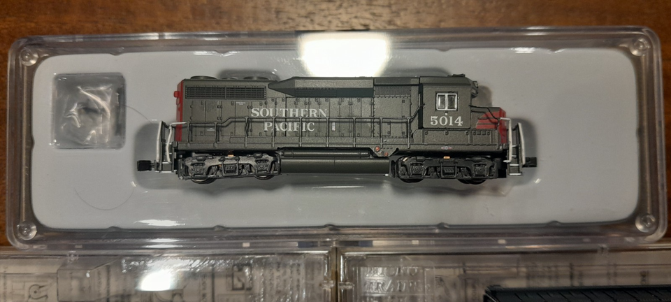 Z Scale Train Set 1/220 AZL/MTL (2) | eBay