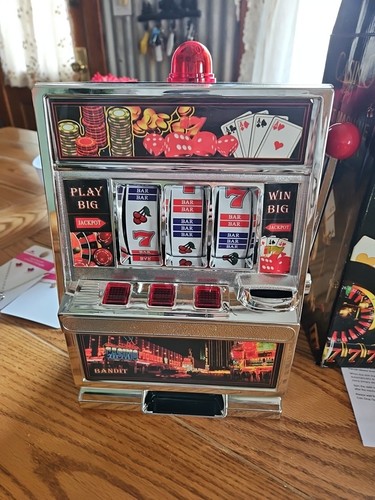 TOY COIN SLOT MACHINE 7 MEGA MILLION JACKPOT CASIO | eBay