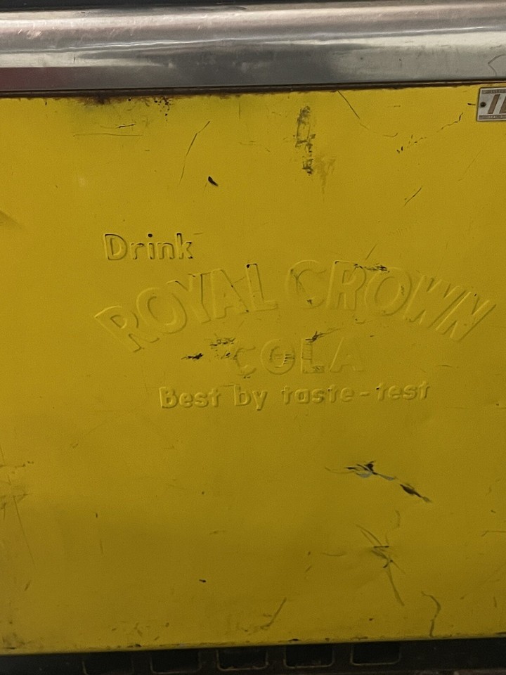 VINTAGE IDEAL 55 SLIDER RC COLA COOLER BOX | eBay