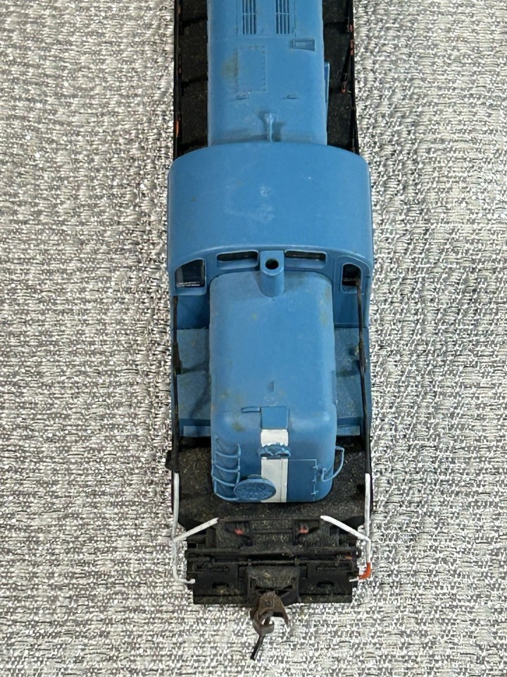 Atlas 37701 Classic HO Scale Alco RS-3 Boston & Maine Diesel Locomotive ...