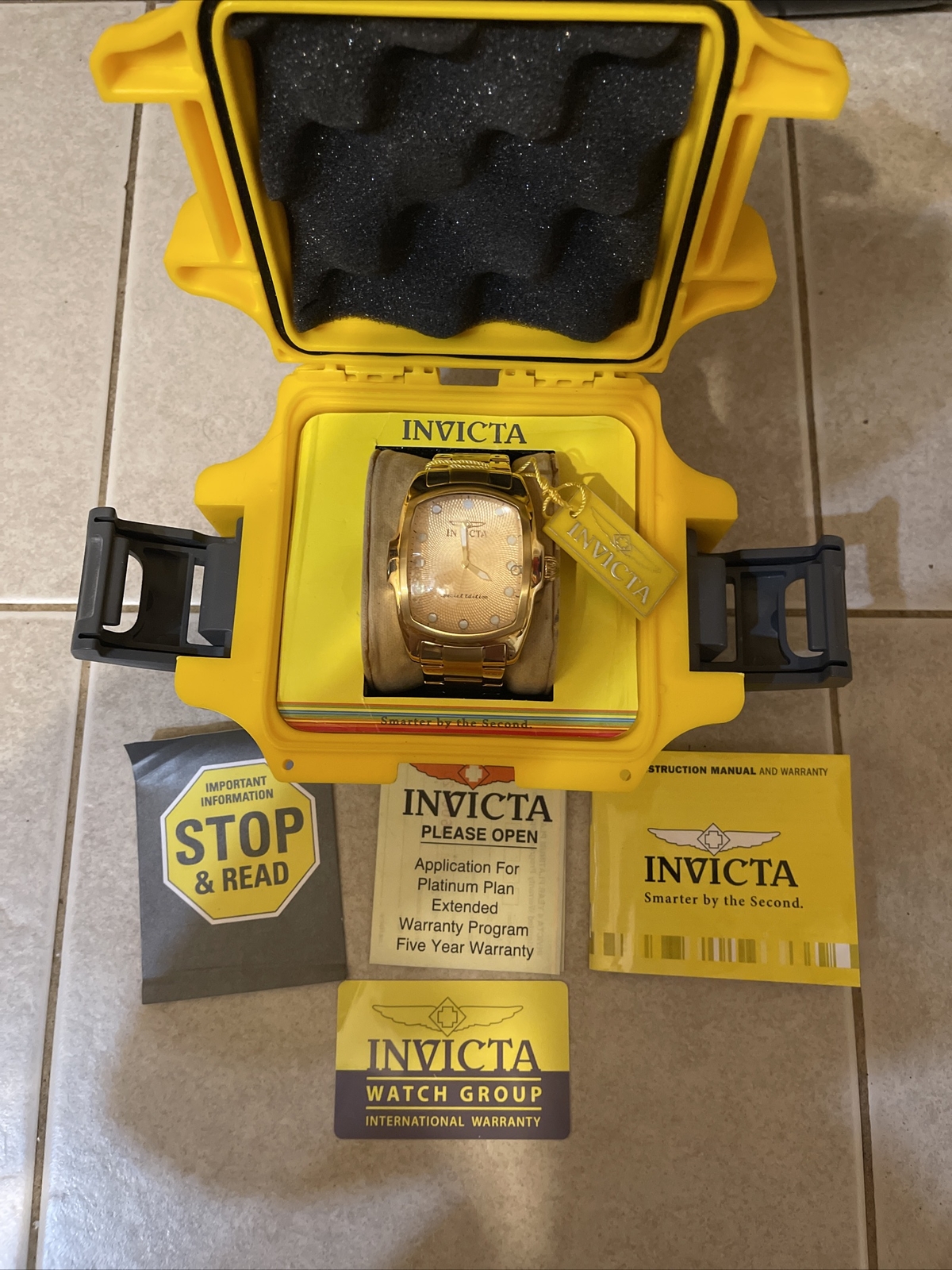 Invicta Lupah Model 15854 Gold-tone Watch Stainless Steel w/ BOX | eBay