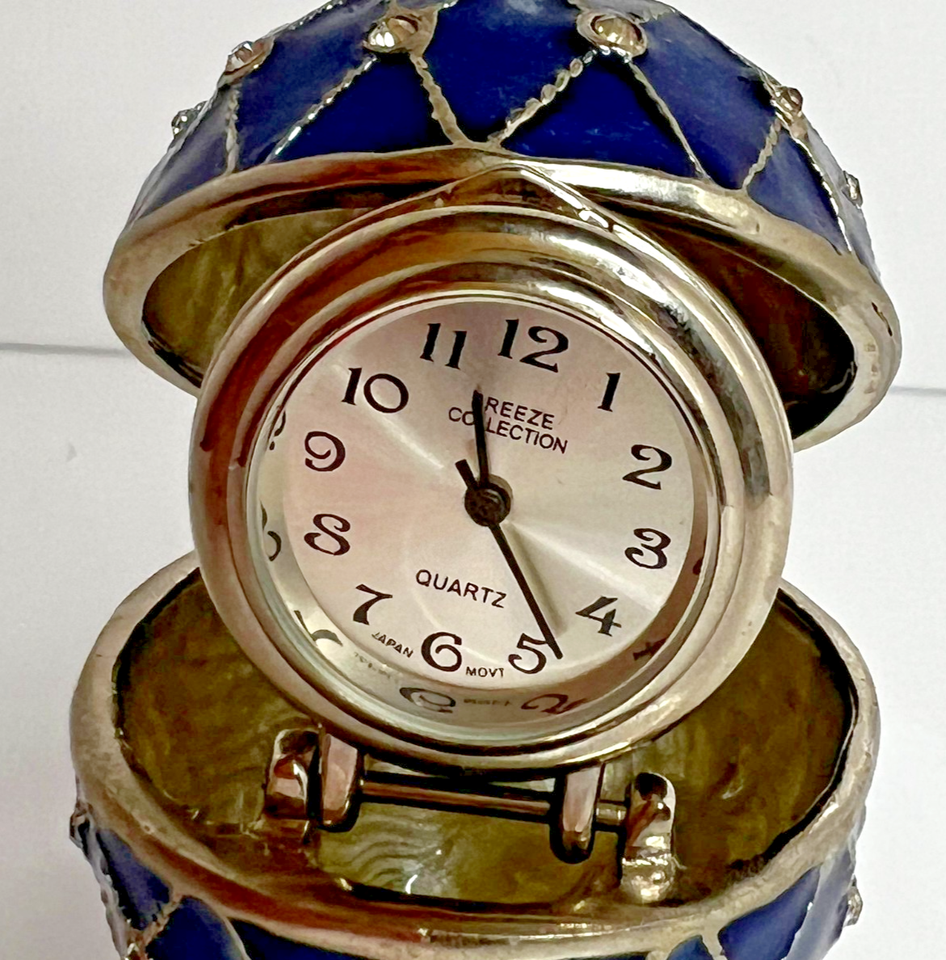 Breeze Collection Clock - Egg Clamshell - Cobalt Blue - Quartz Clock ...