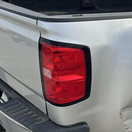 2018 CHEVY SILVERADO 3500 RIGHT PASSENGER SIDE TAILLIGHT R 16 17 19 OEM ...