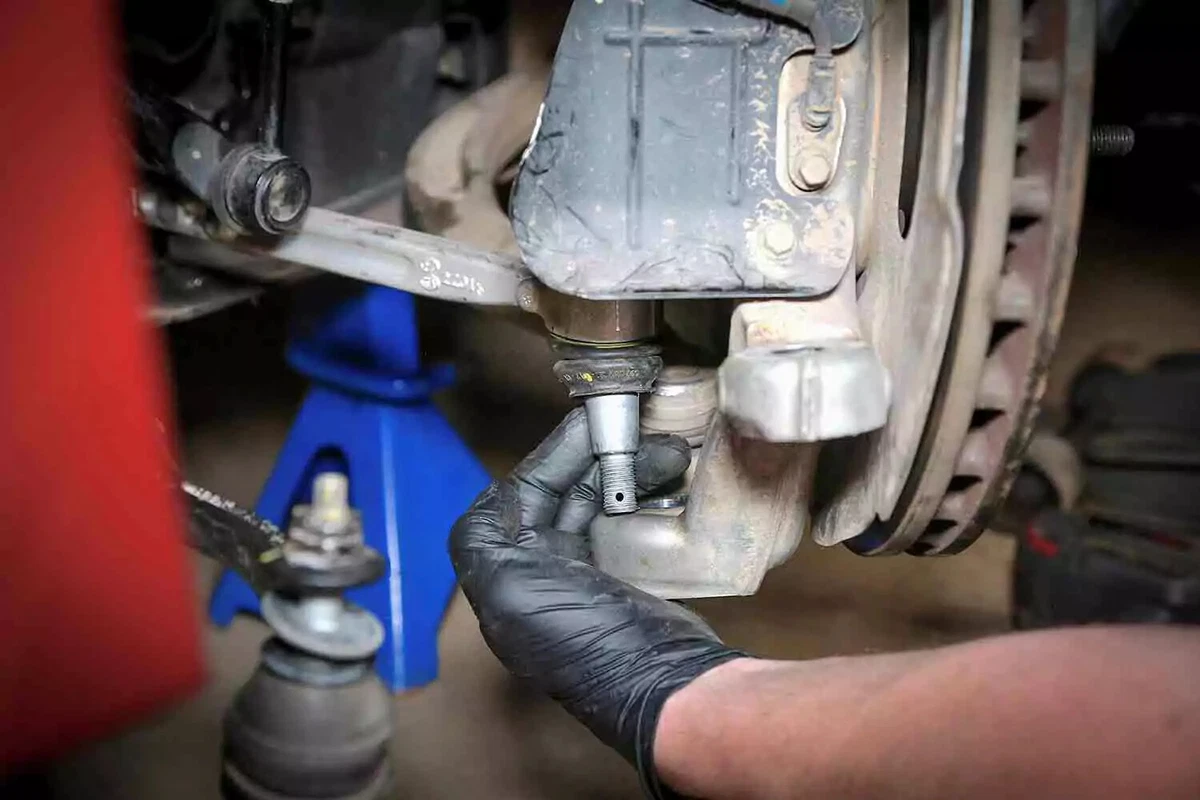 How to Diagnose a Failing Ball Joint