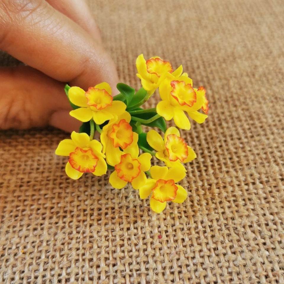 Miniature Dollhouse Flower Yellow Daffodil Flowers 3 Bunches Clay ...
