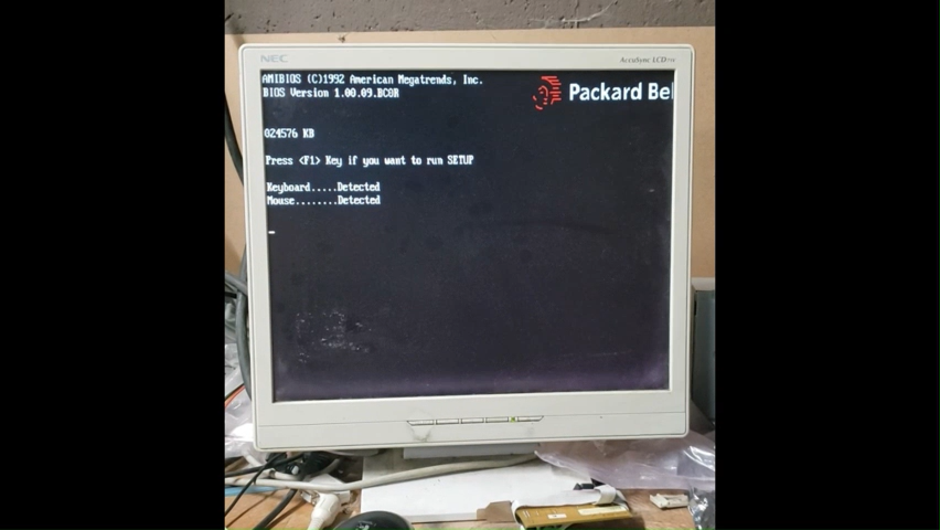 Vintage 1995 Packard Bell Legend 300CD PC: Pentium 60, 2X CD & sound ...