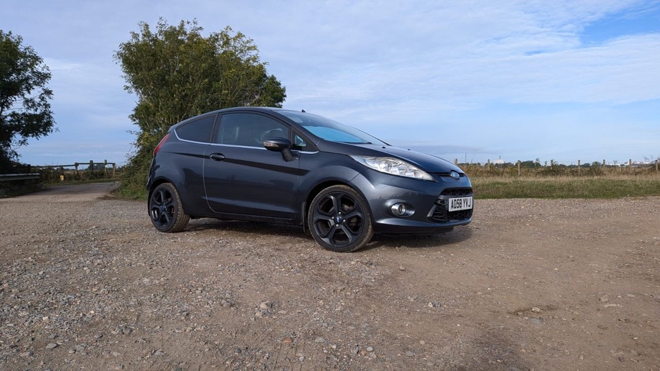 2008 (58) Ford Fiesta 1.6 Ti-VCT Titanium 5dr – High Spec – Sea Grey ...