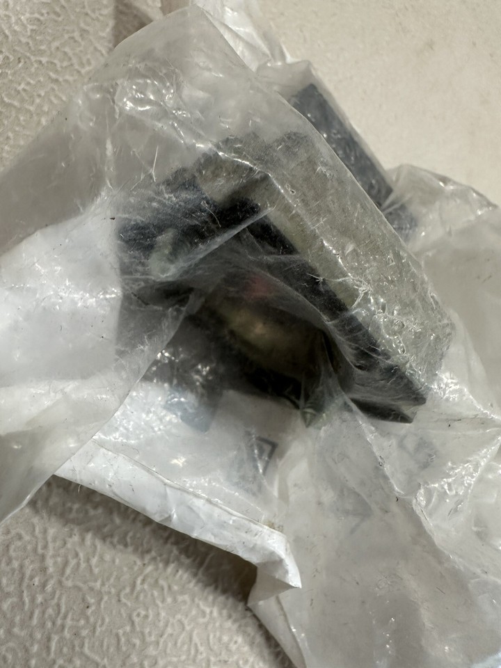 Telemechanique ZB2BZ102 Contact Block Mounting Base | eBay