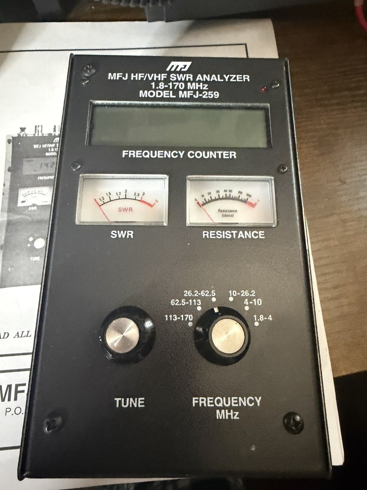 MFJ-259 HF VHF ANTENNA SWR ANALYZER METER + Manual & Fresh Cal & AA ...