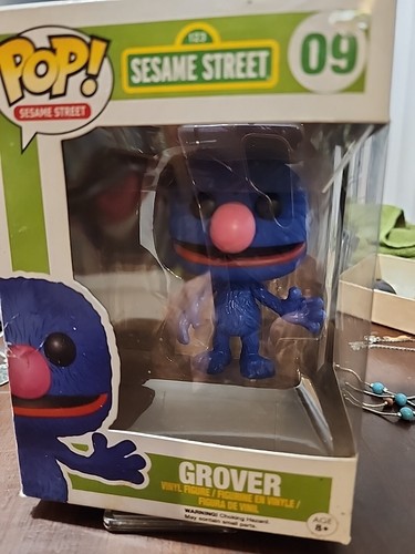 Funko POP Sesame Street GROVER #09 Vinyl Figure Retired Henson Muppets ...