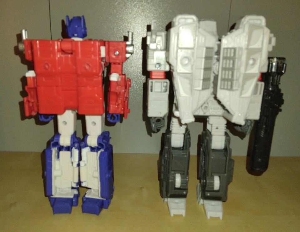 TRANSFORMERS SIEGE WFC OPTIMUS PRIME MEGATRON CELL SHADED COMPLETE | eBay