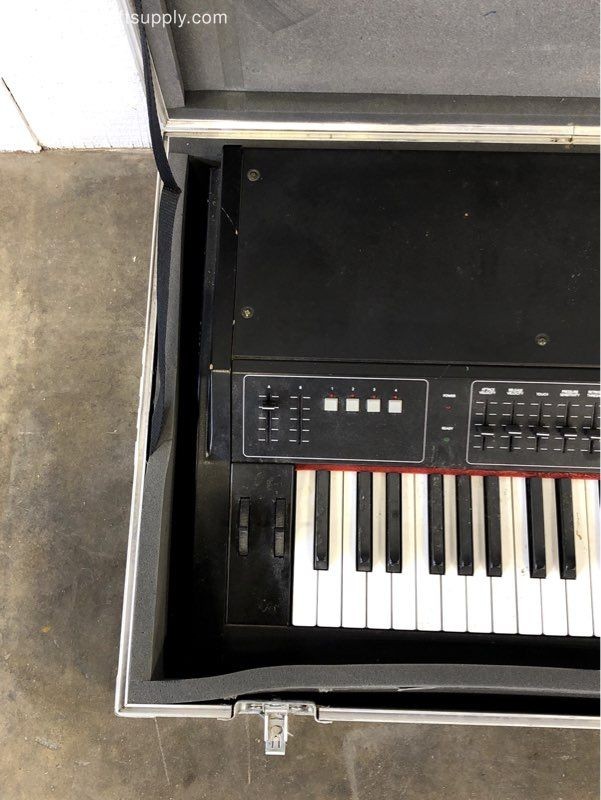 Kurzweil MIDIBOARD Vintage 88-Key Weighted MIDI Controller Keyboard w ...