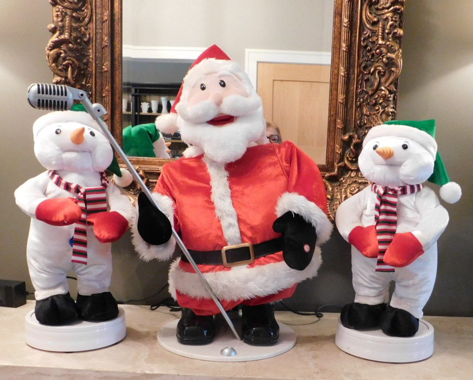 VTG GEMMY INDUSTRIES ANIMATED MUSICAL SINGING DANCING SANTA & SNOWMEN ...